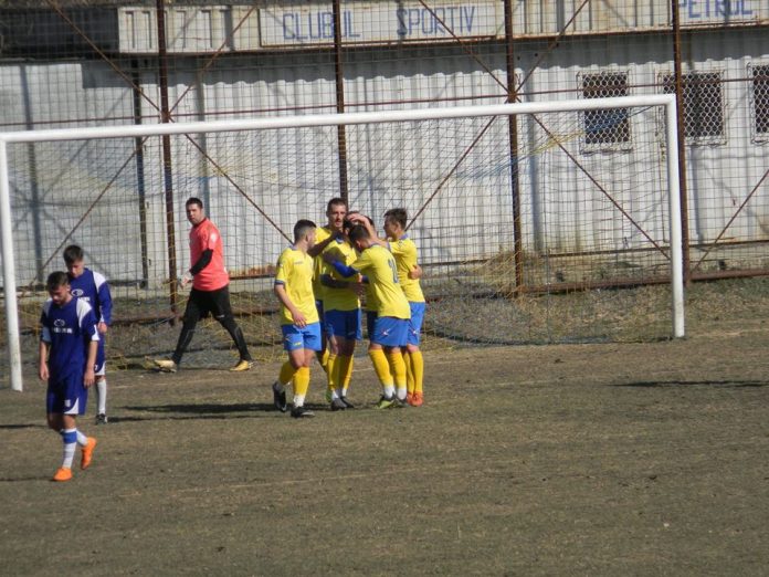 De neoprit în amicale! Flacăra Moreni a dat de pământ și cu CS Cornu