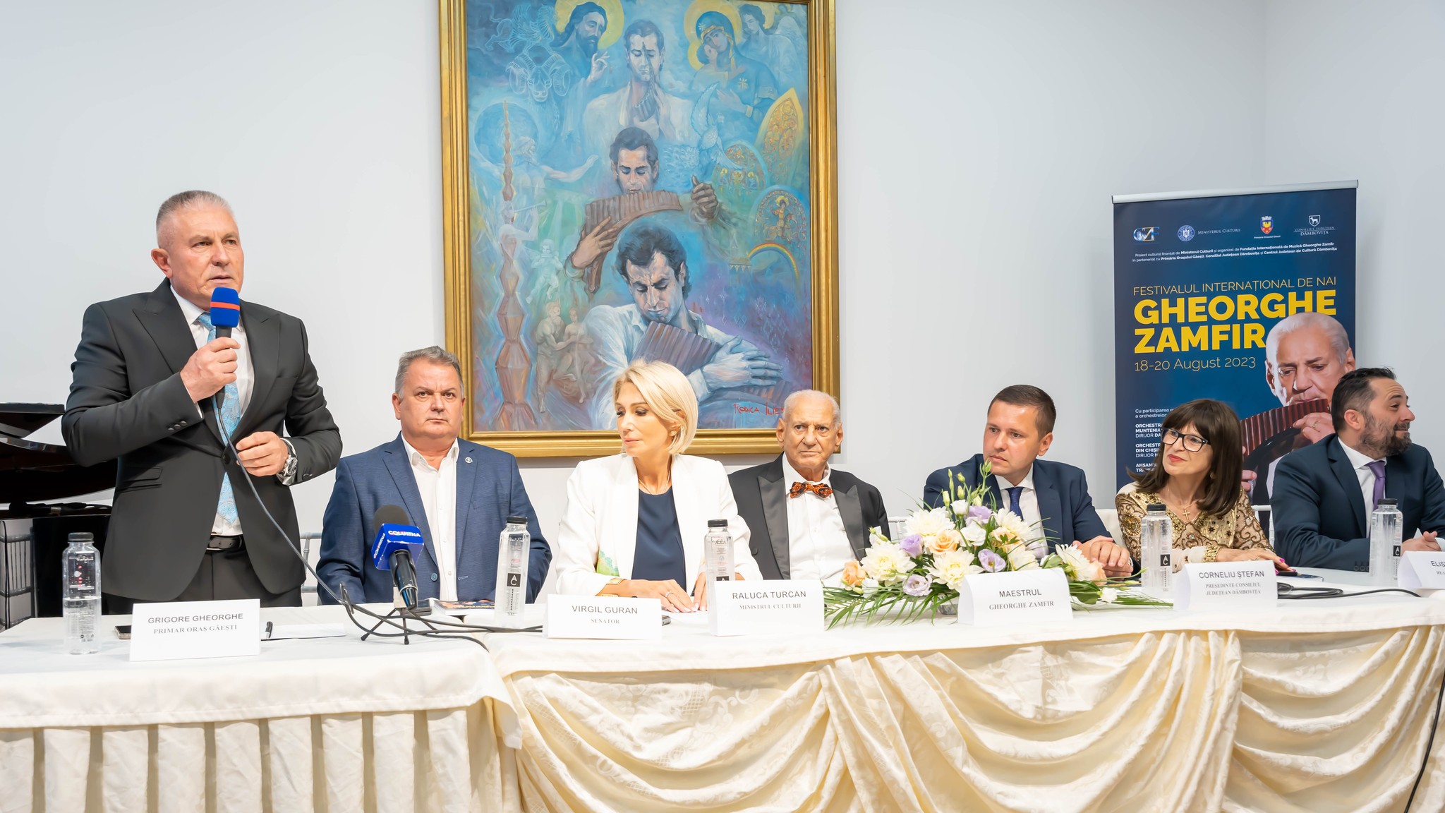 În aceste zile la Găești are loc Festivalul Internațional de Nai ...