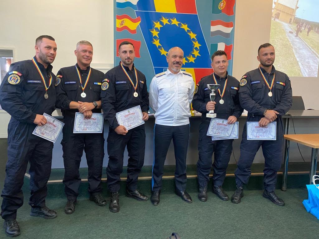 Luptătorii antitero din Inspectoratul de Jandarmi Județean Dâmbovița ...