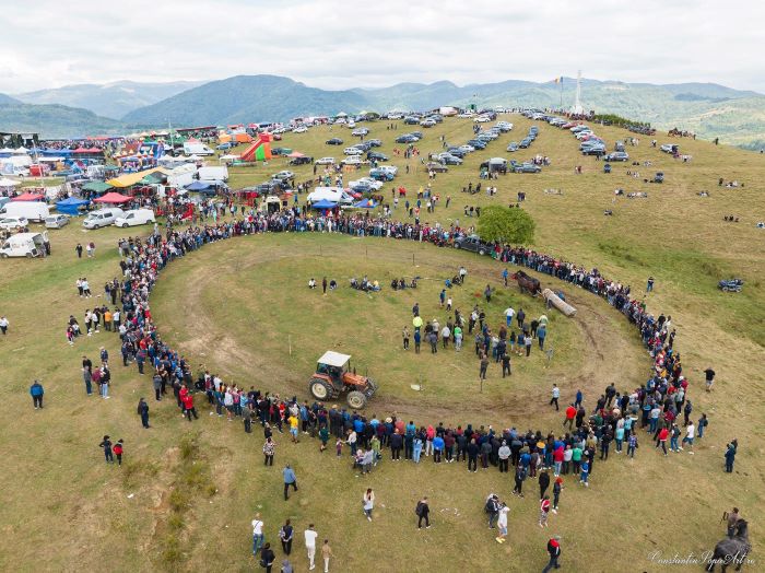 De 31 de ani, Răvășitul oilor, la Runcu: O sărbătoare care a depășit ...